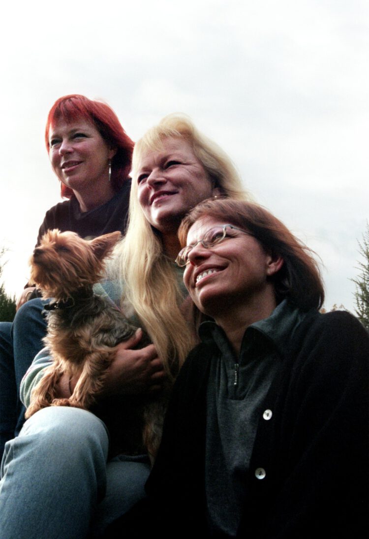 Betty Dragstra – Veldpaus In Memoriam – PUSSYCAT ONLINE: Take A Look At ...